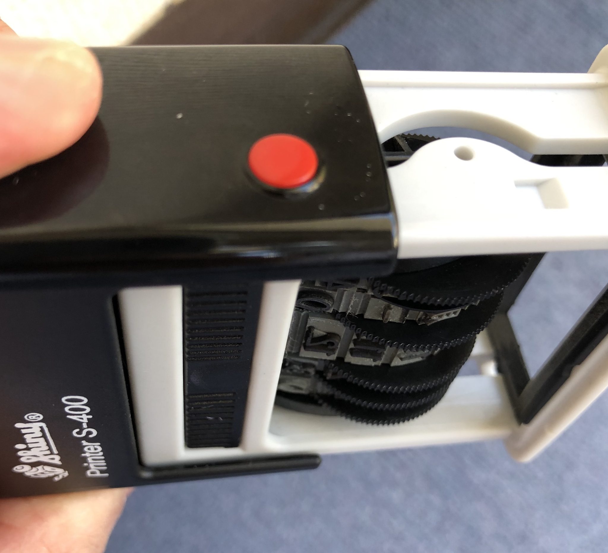 ShinyPrinterS-400 日付スタンプ（デート判）シャイニープリンターS-400インクパッド交換 | じゅんちゃい・凡人中年でもよく学びよく遊ぶ・知りたい・わかりたい・やってみたレポート